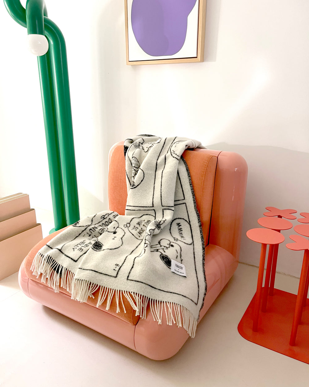 Peanuts Blanket Comic Doughnut White Black – Maison Deux